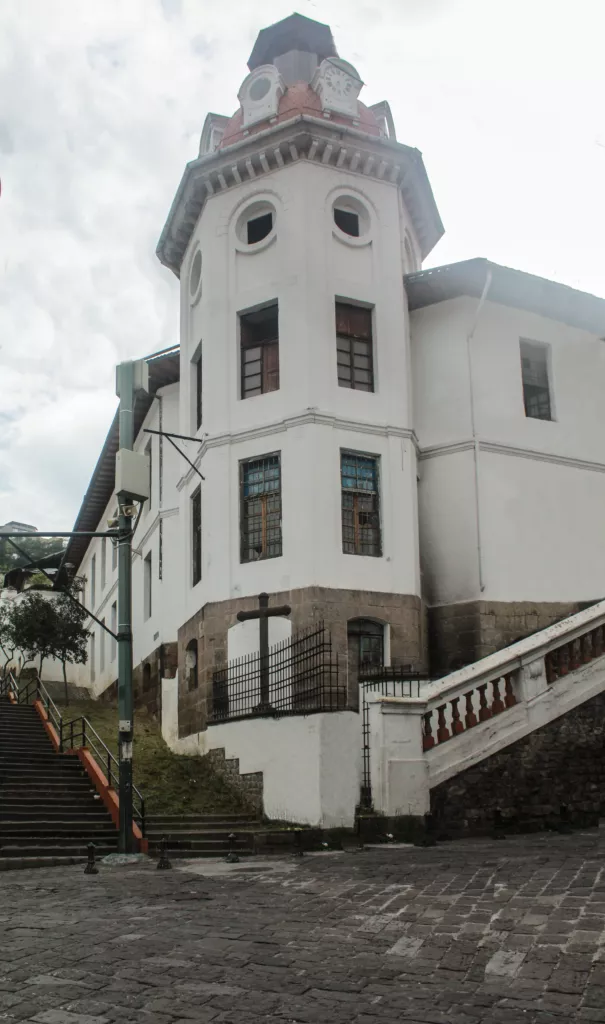 Desvelando los misterios de la calle Gabriel García Moreno